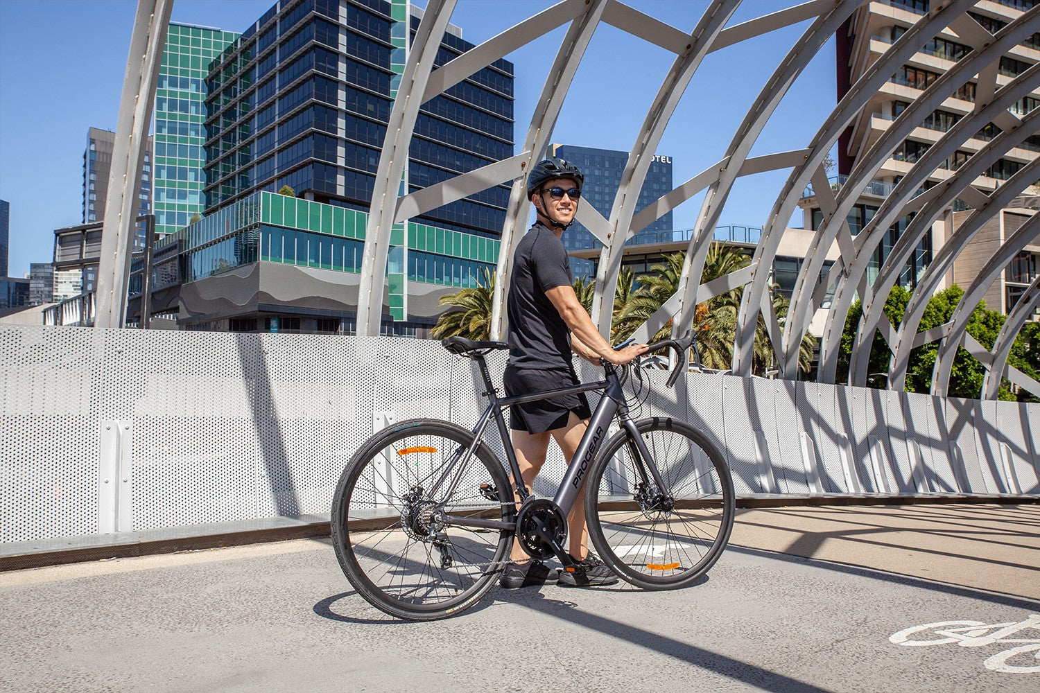 Mastering the Road: Essential Tips for Road Bike Riders – Progear Bikes